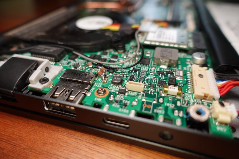 Librem 14 in Pictures – Purism